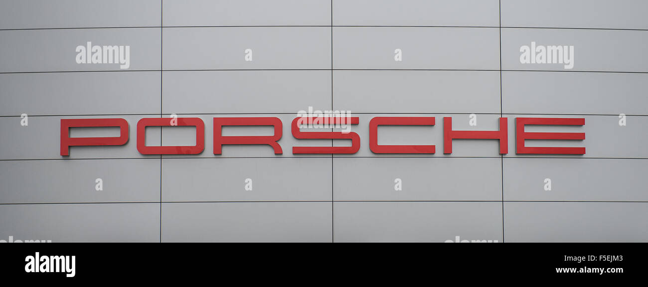 Suttgart, Germany. 3rd Nov, 2015. The writing 'Porsche' is on display ...