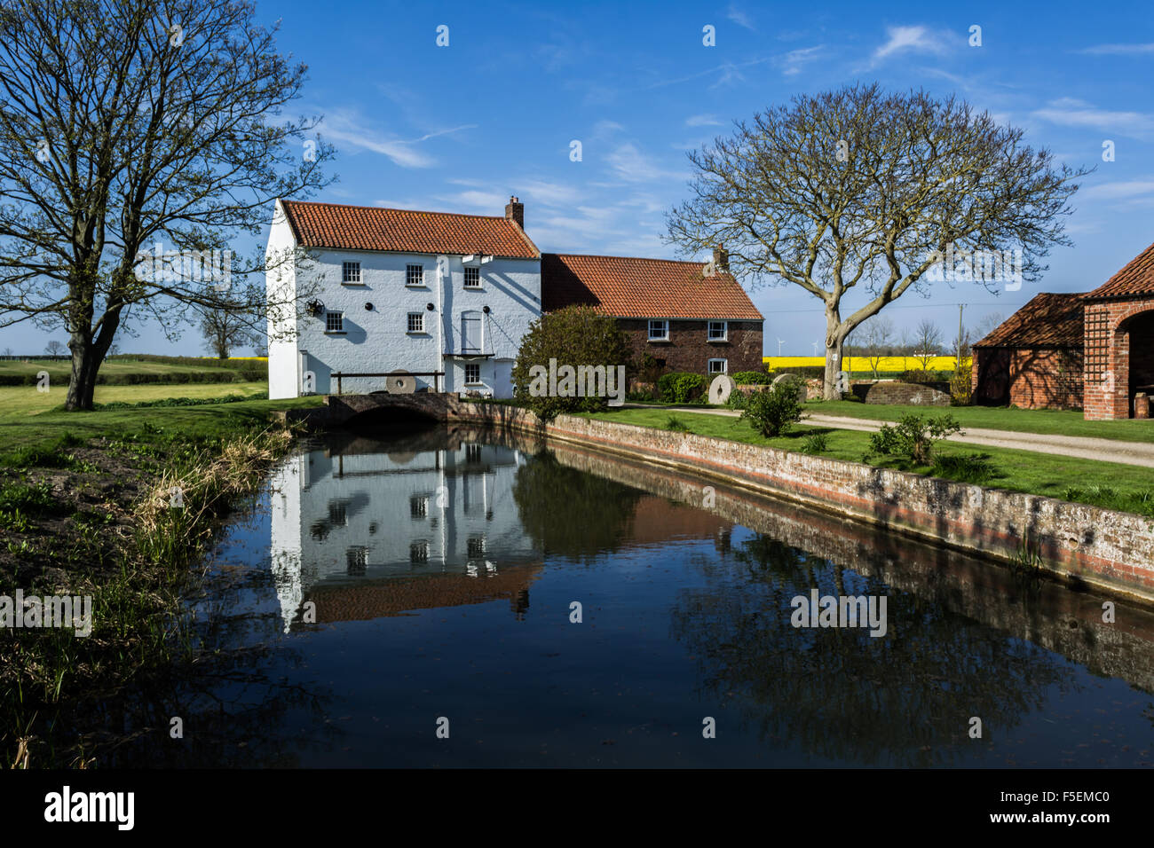 Alvingham hi-res stock photography and images - Alamy