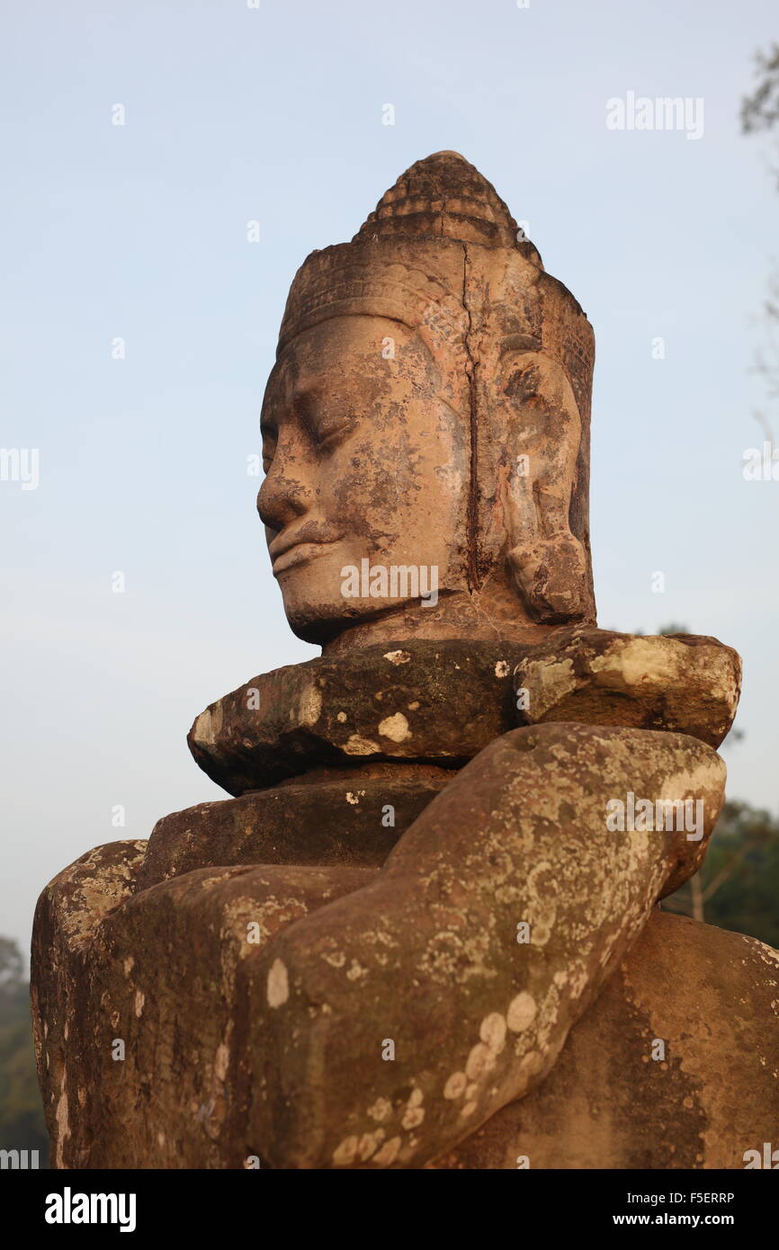 Portraits of stone statues in Angkor Wat Stock Photo - Alamy