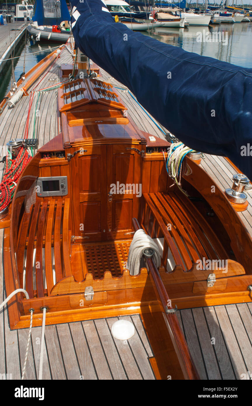 Classic cockpit hi-res stock photography and images - Alamy