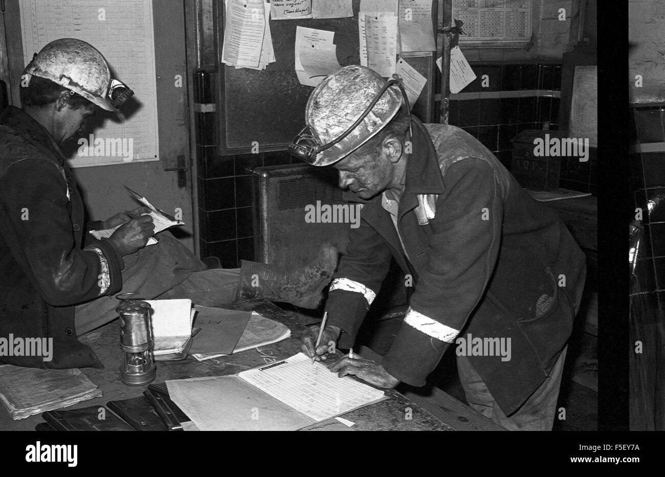 Deep navigation colliery hi-res stock photography and images - Alamy