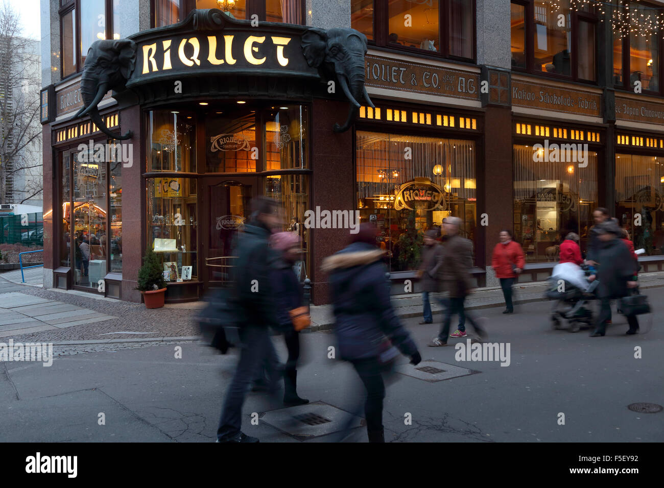 Coffee house cafe riquet hi-res stock photography and images - Alamy