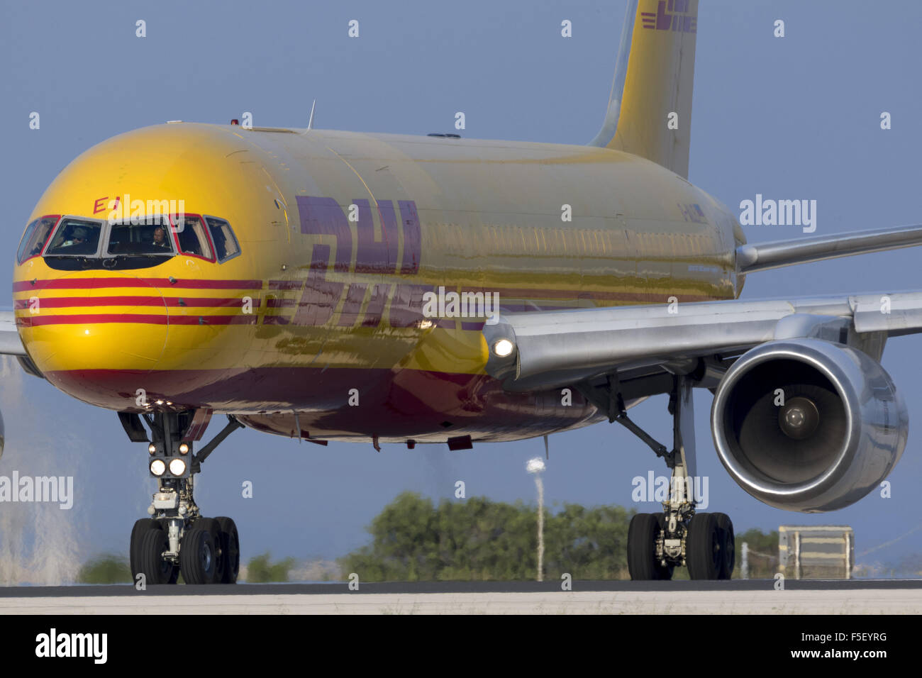 DHL (European Air Transport) Boeing 757-200 ready for take off Stock ...