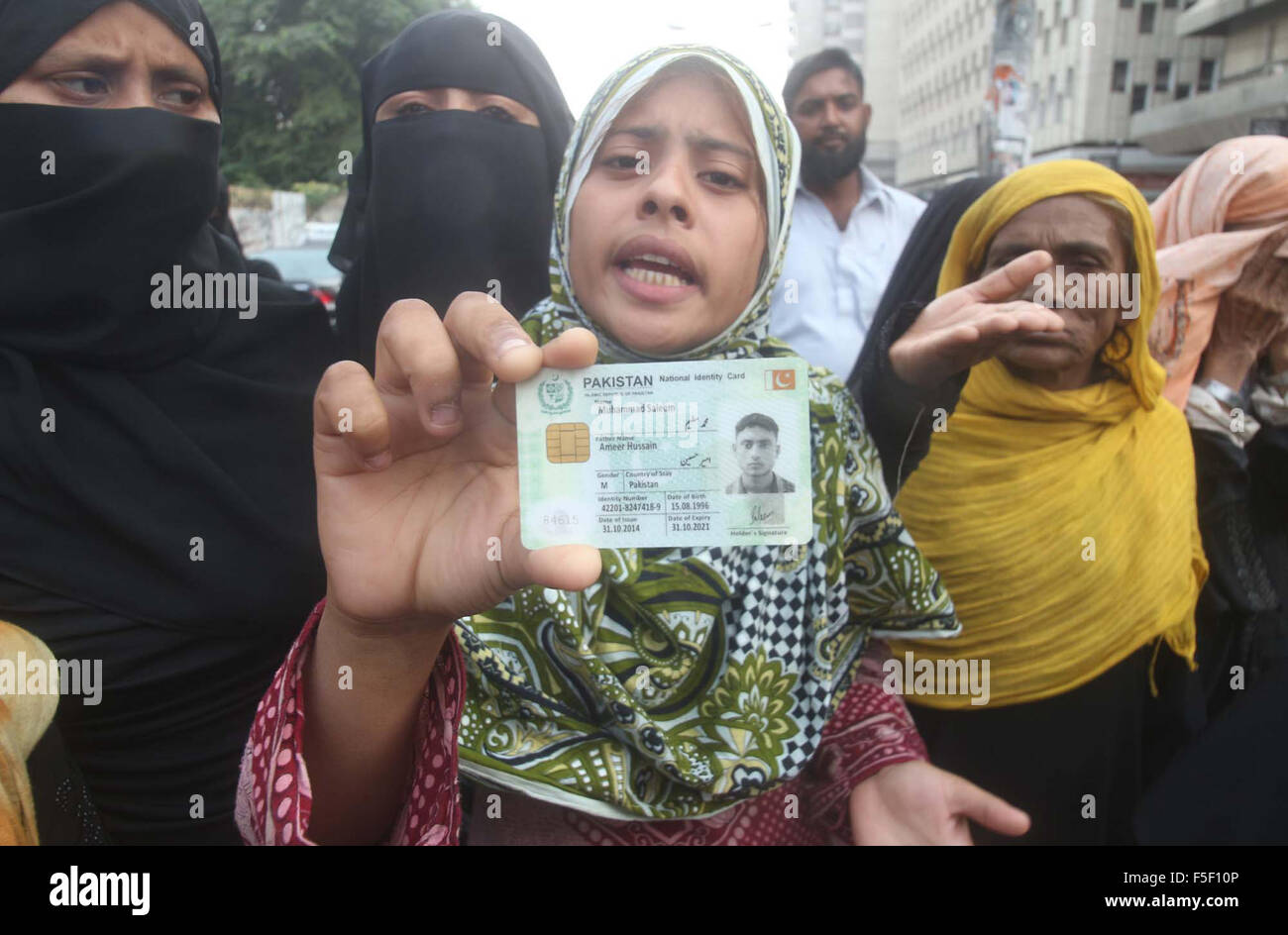 Relatives of Muhammad Saleem protesting against SIU Police operational ...