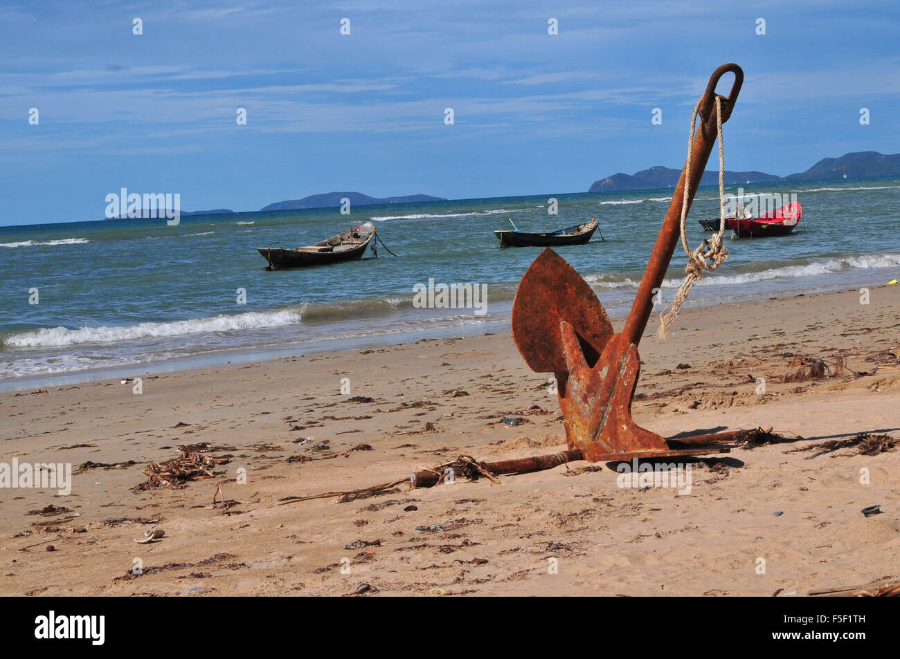 Drogue boat hi-res stock photography and images - Alamy