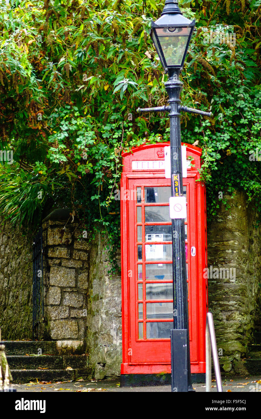 Red Phone Box Stock Photo - Alamy