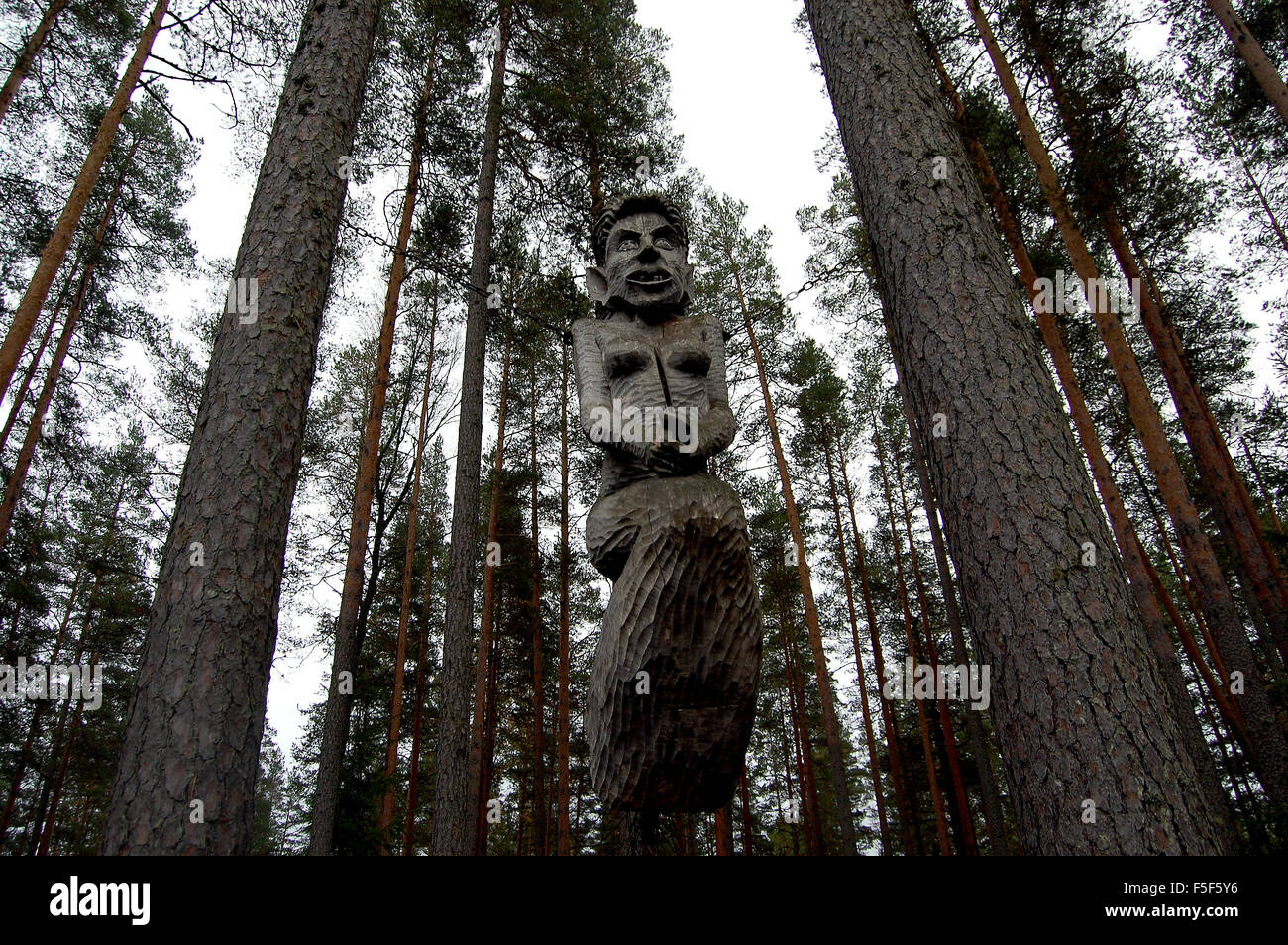 Sorceress legend hi-res stock photography and images - Alamy