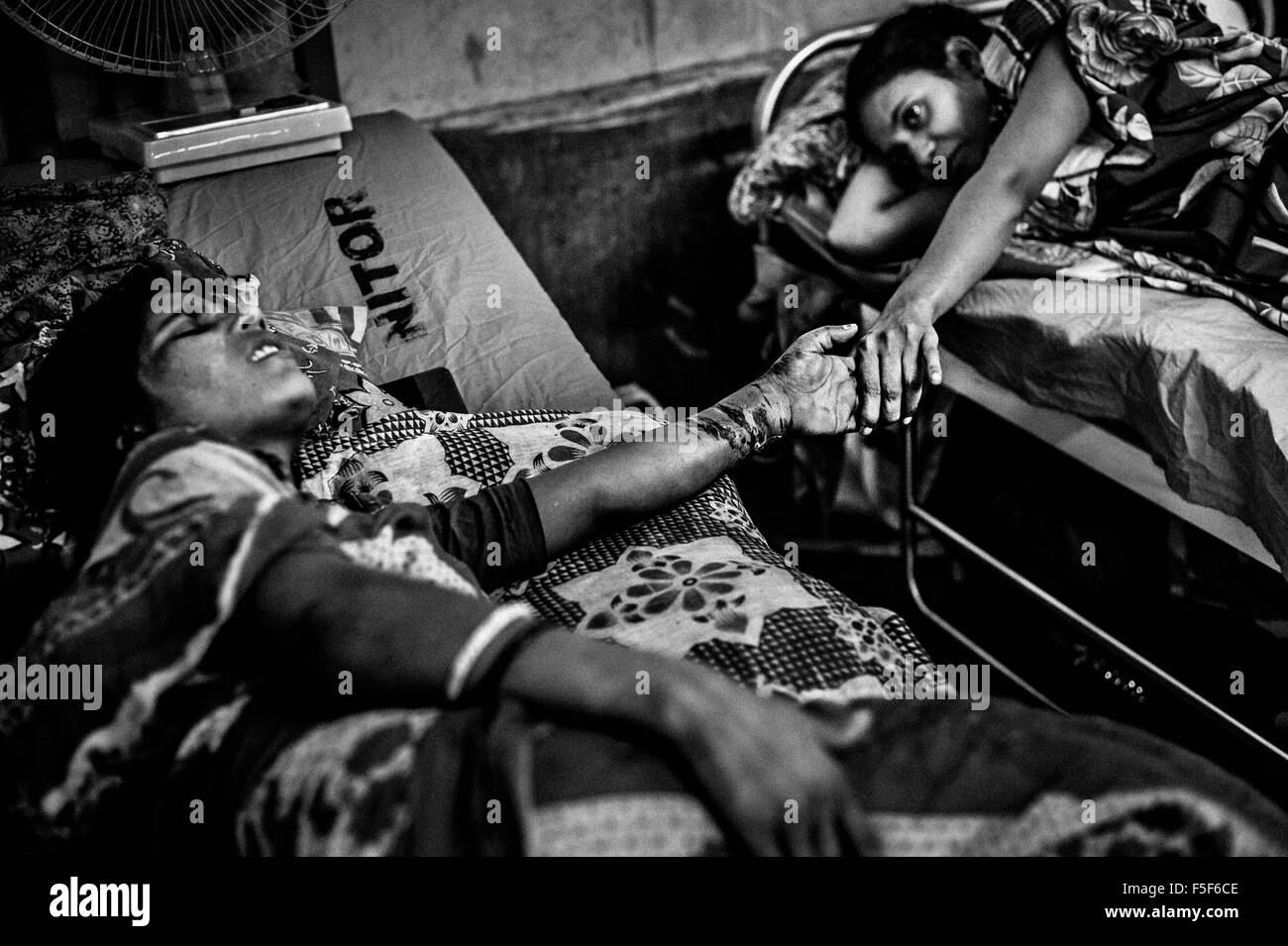 Garments bangladesh Black and White Stock Photos & Images - Alamy