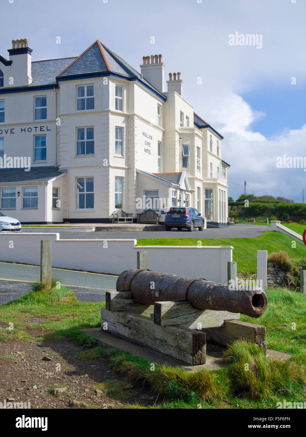 Mullion Cove Hotel, Mullion, Lizard Peninsula, Cornwall, England, UK ...