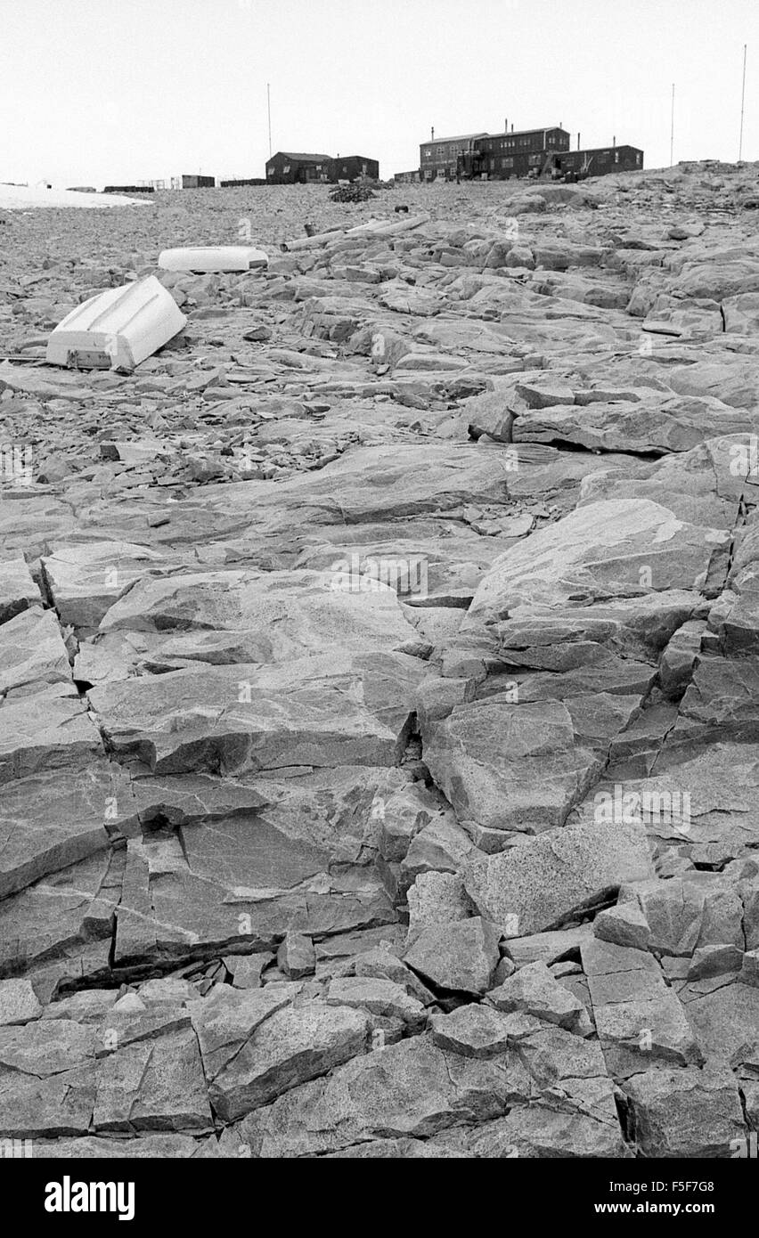 Antarctic charting ship hi-res stock photography and images - Alamy