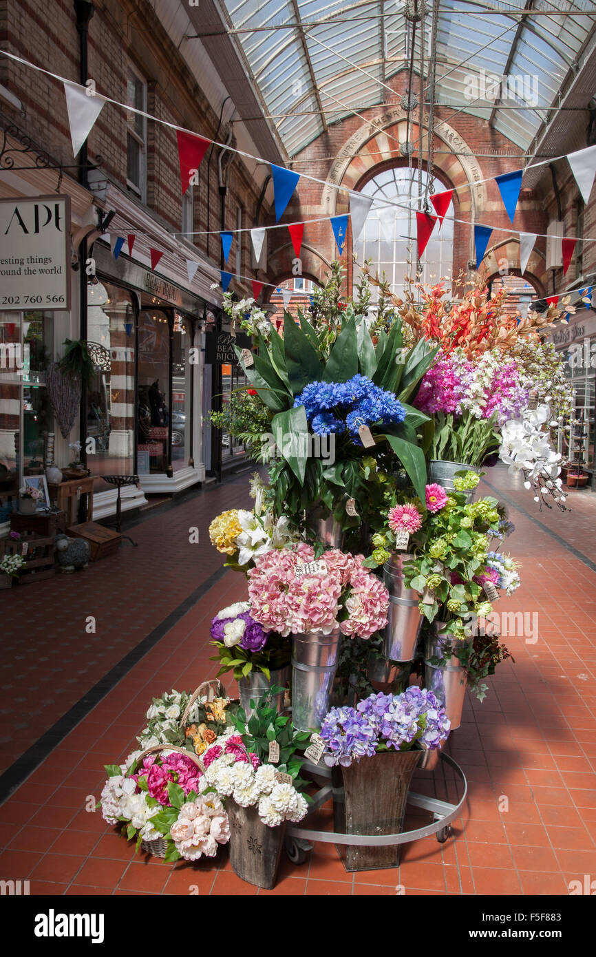 Westbourne arcade bournemouth hi-res stock photography and images - Alamy