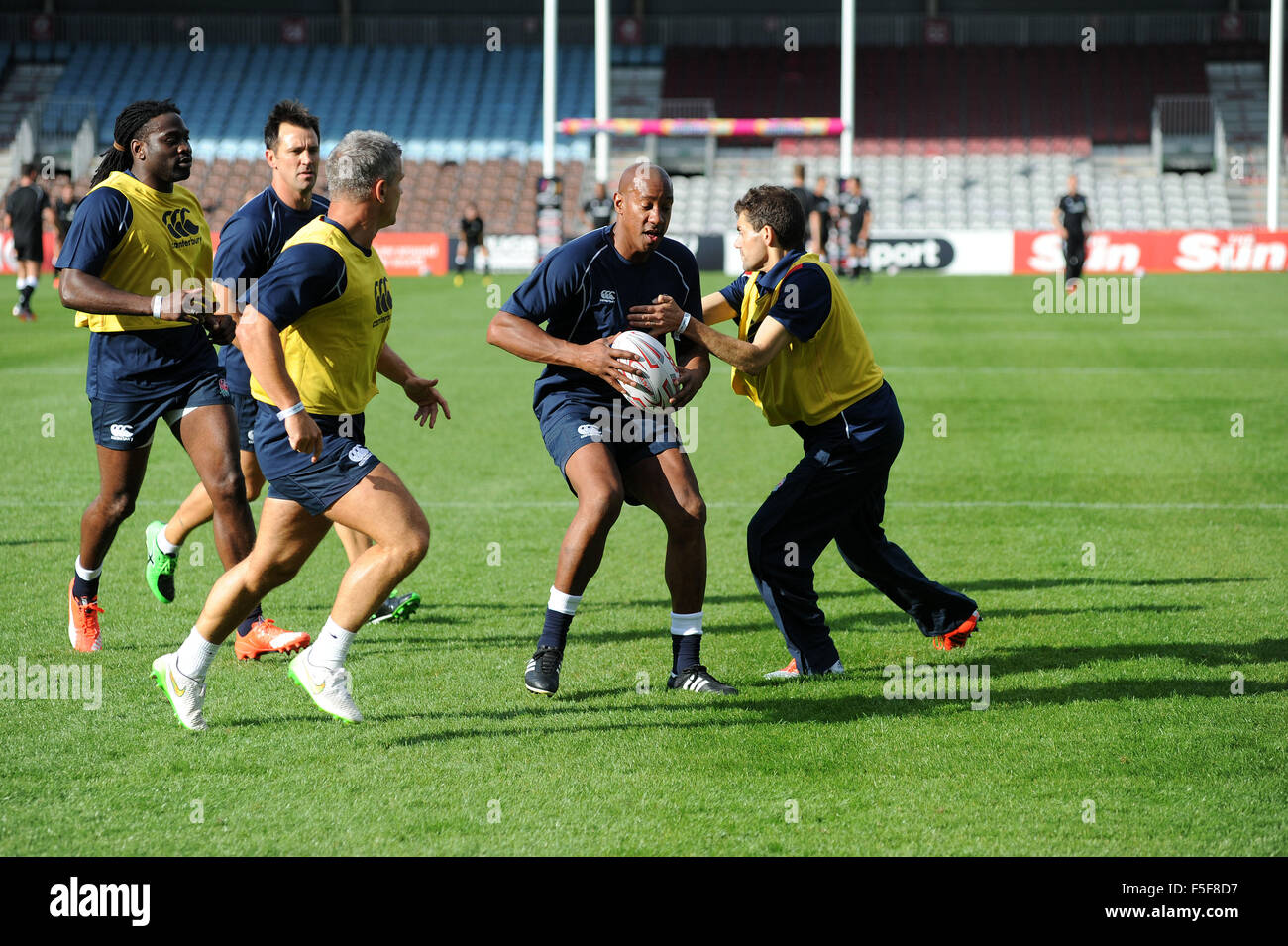 Dion dublin hi-res stock photography and images - Alamy