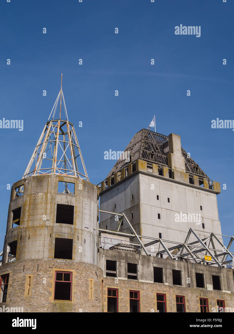 Modern ruin of castle Almere Stock Photo - Alamy