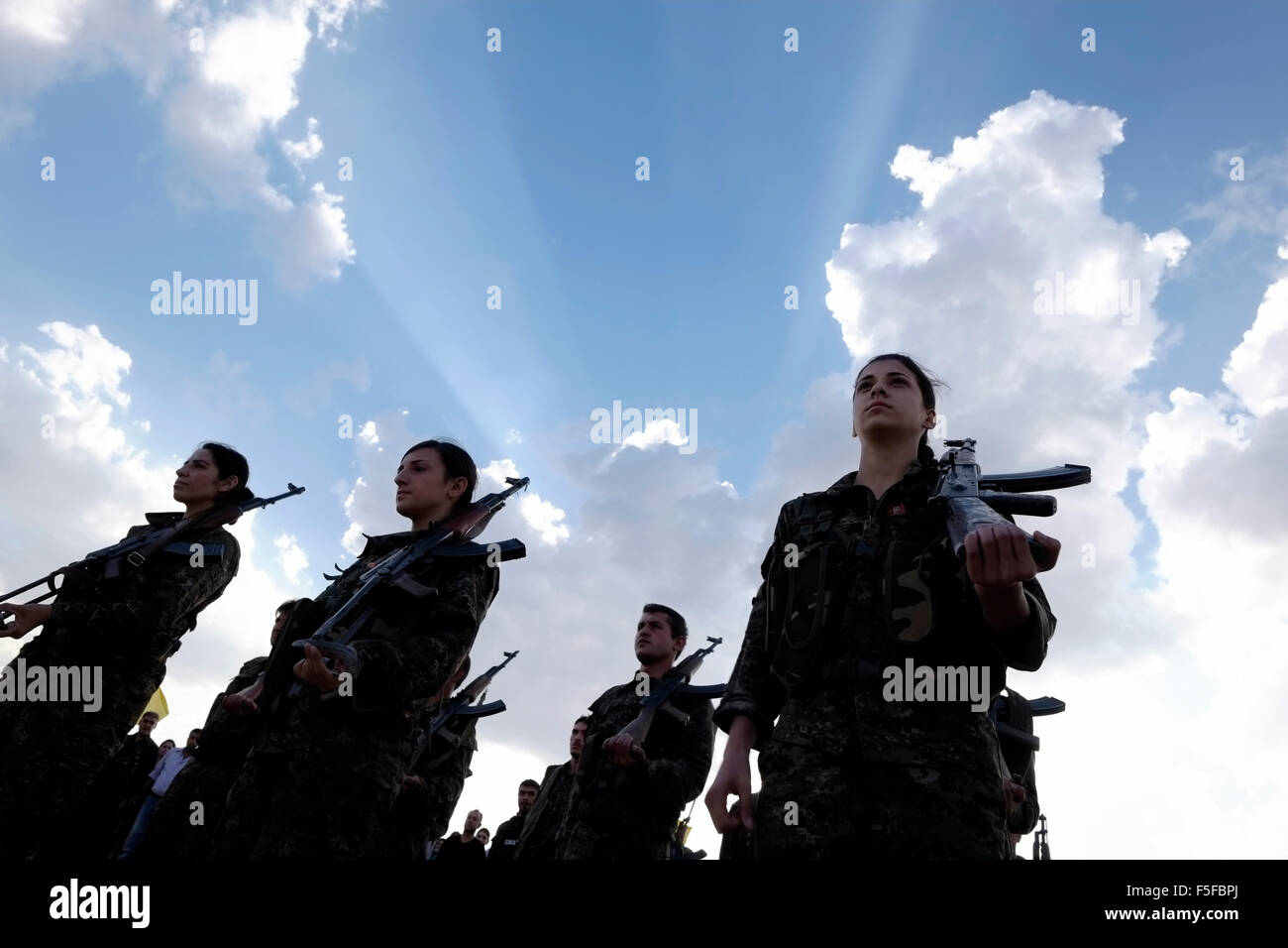 Kurdish fighters of the People's Protection Units YPG and the Women's ...