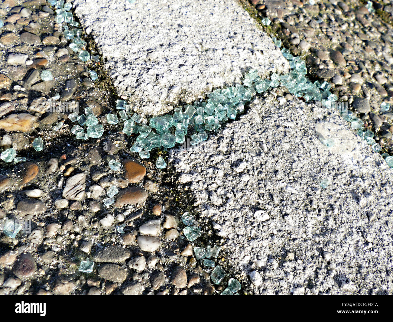 Car glass shatter ground hi-res stock photography and images - Alamy