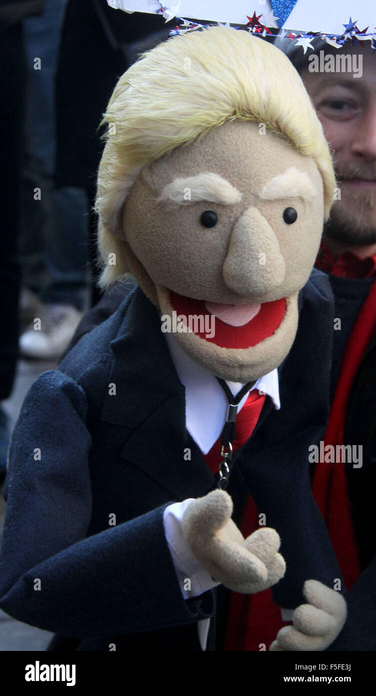 New York, New York, USA. 3rd Nov, 2015. A Donald Trump puppet outside ...