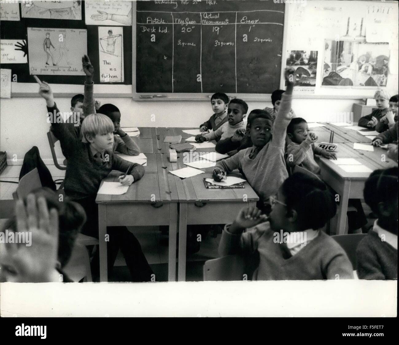 1977 - Wolverhampton, England - School Integration in UK: Students at ...