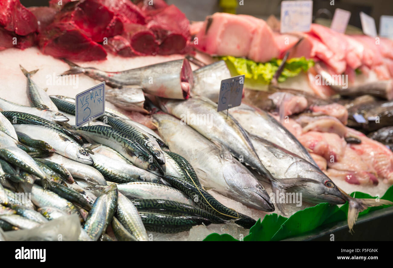 Frozen fish label hi-res stock photography and images - Alamy