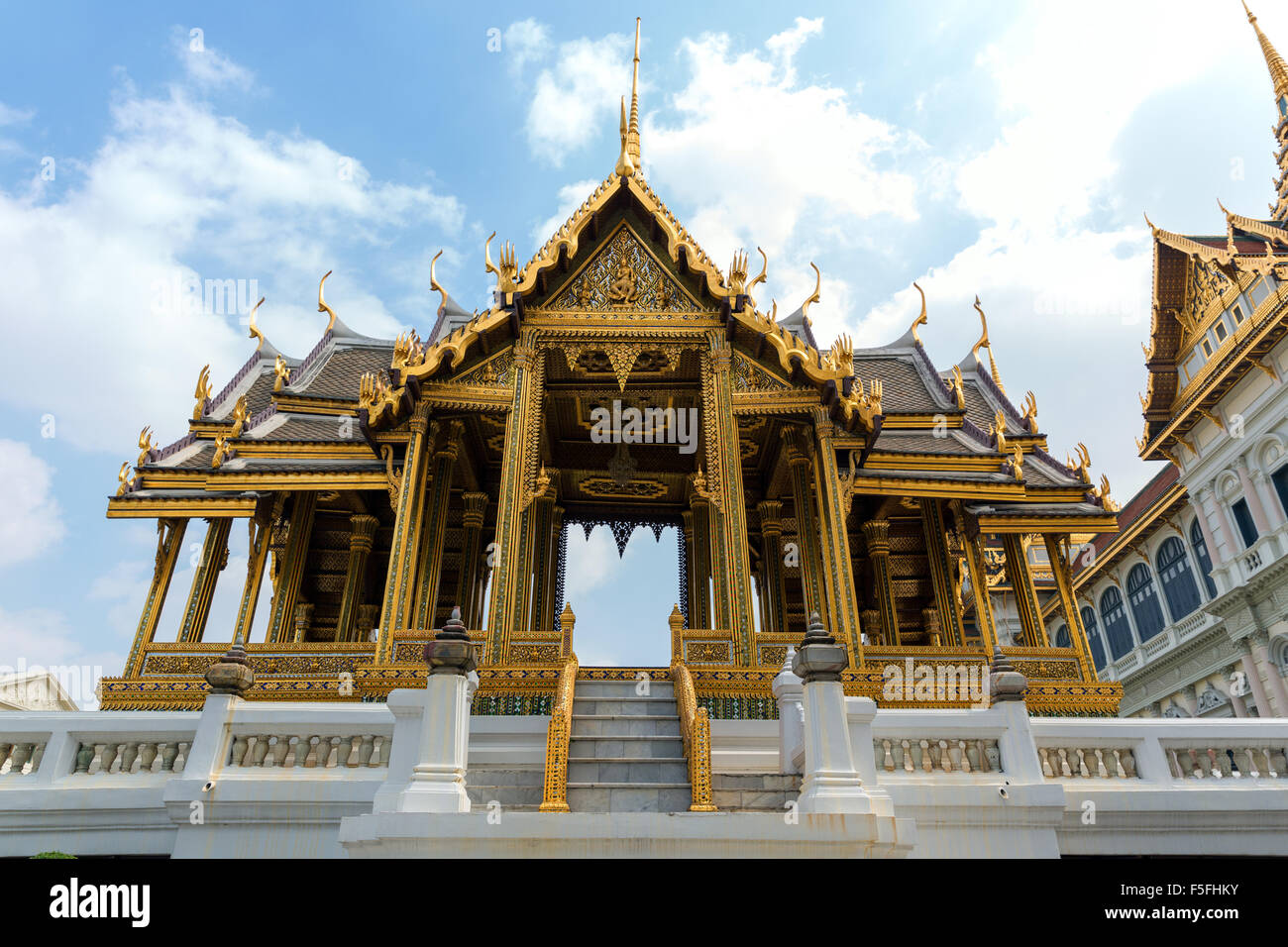 Wat Po Temple Stock Photo - Alamy