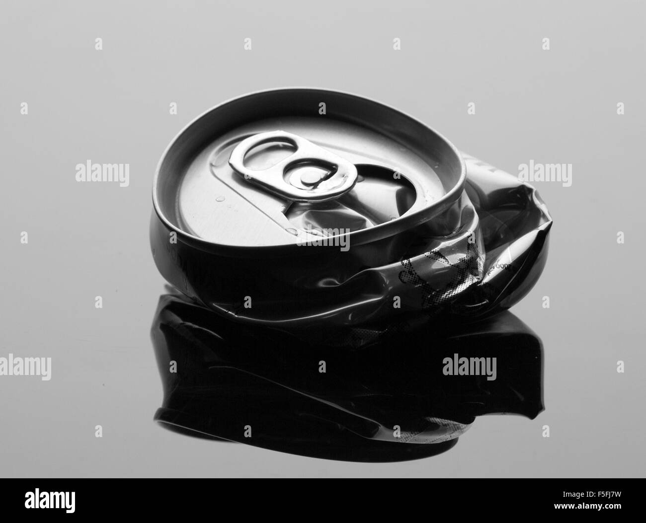 Crumpled beverage can Stock Photo - Alamy