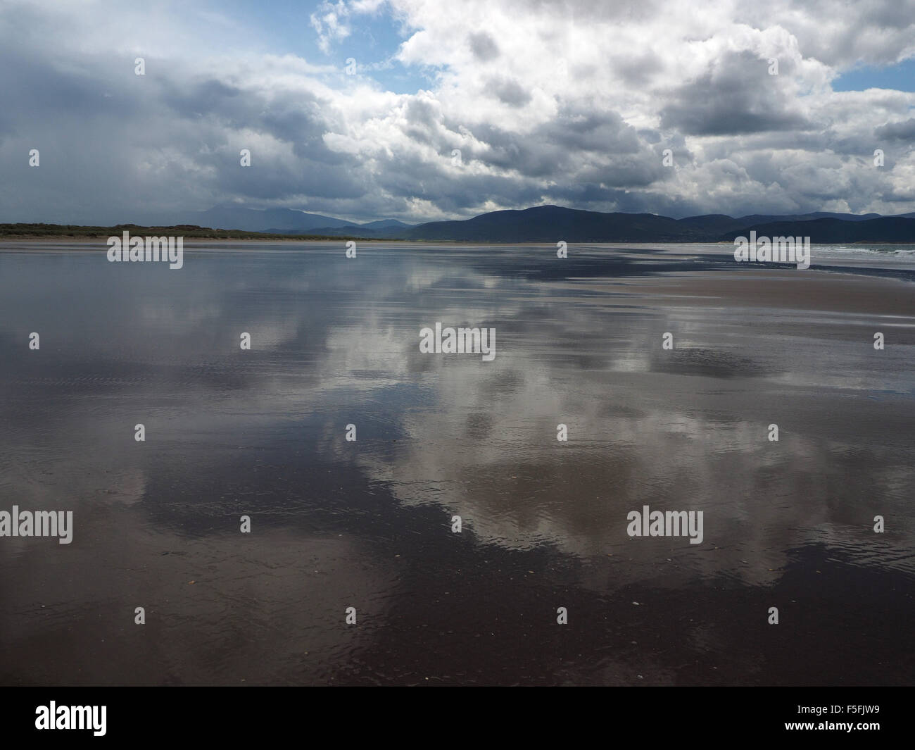 Big puddle on beach hi-res stock photography and images - Alamy