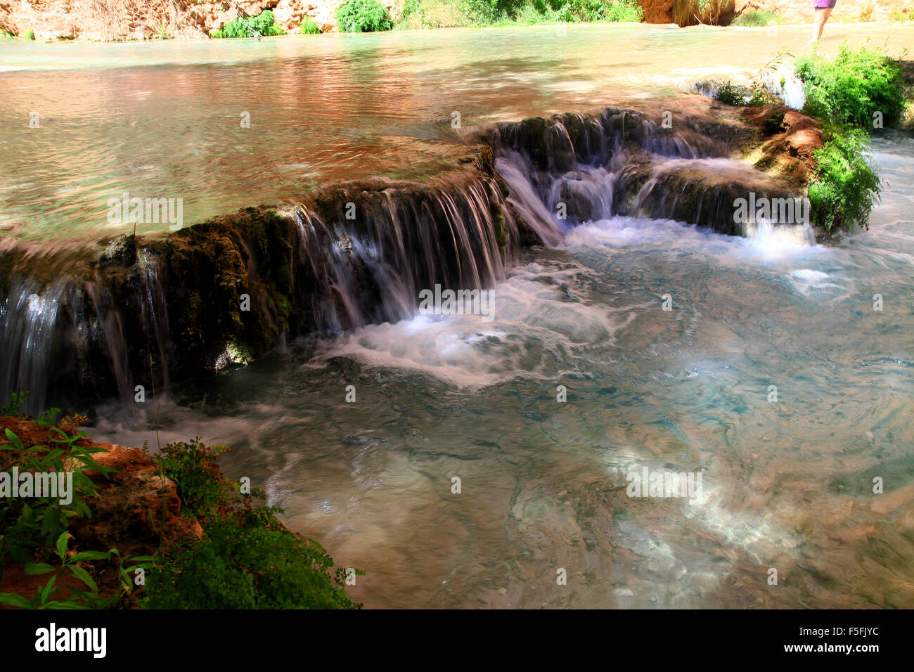 Majestic waterfalls, blue water and beautiful scenery on the Havasupai ...