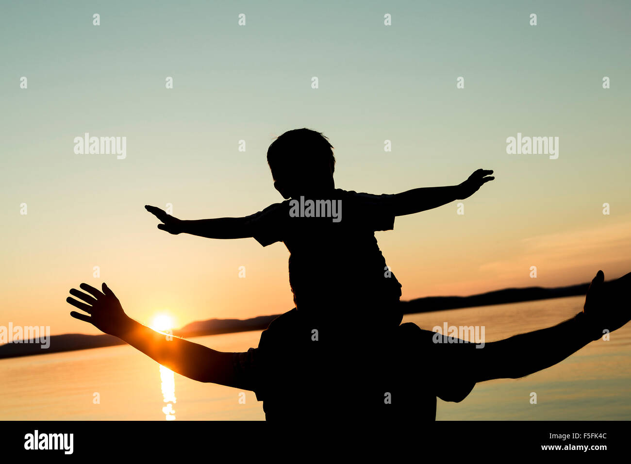 Shadow father son hi-res stock photography and images - Alamy
