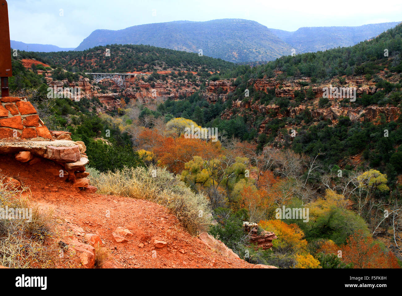 Beautiful fall colors in Oak Creek Canyon of Sedona, Arizona Stock ...