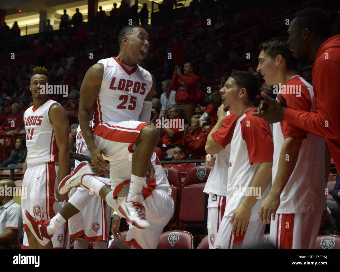 Nov. 3, 2015 - U.S. - SPORTS -- The Lobo's Tim Jacobs, 25, jumps in ...