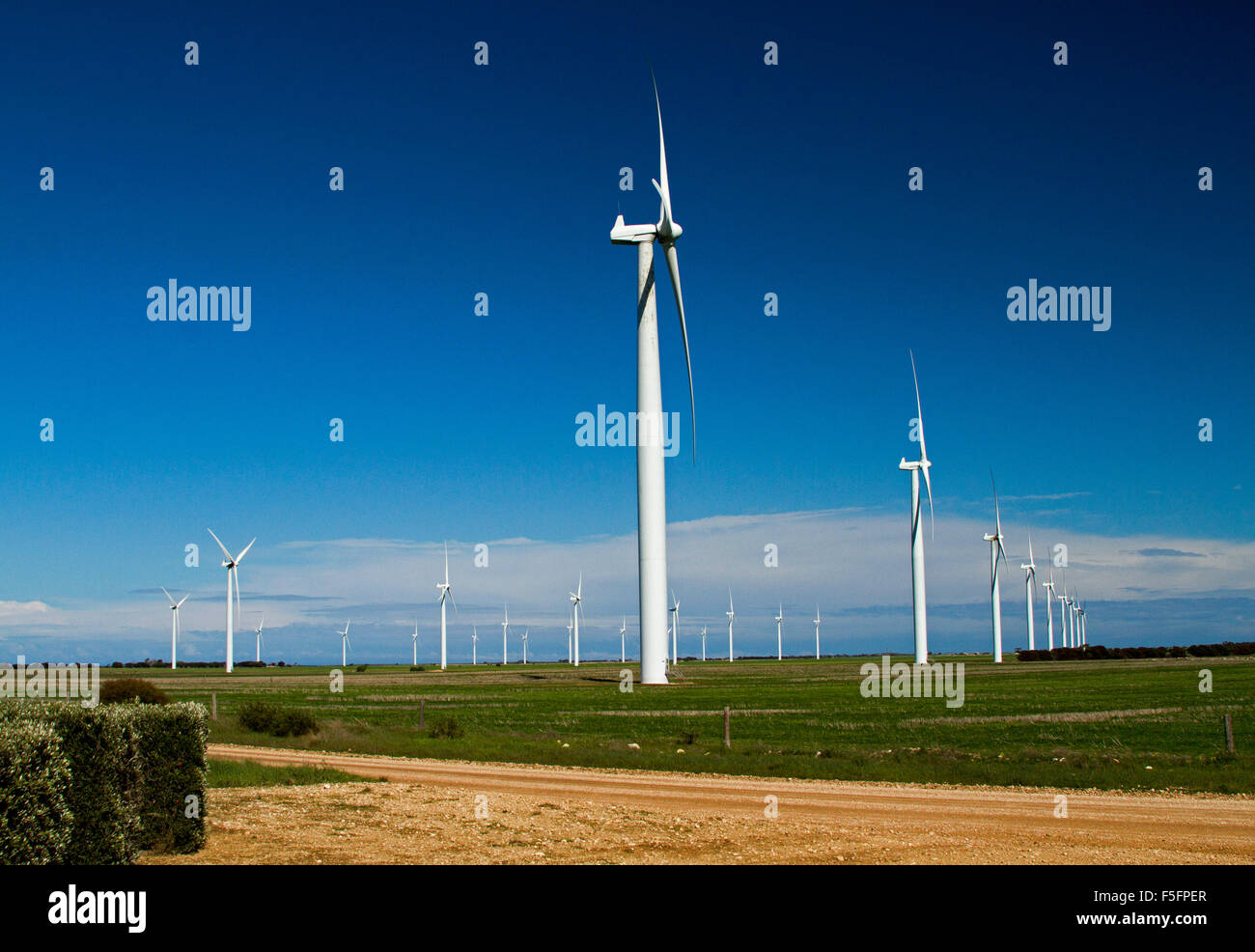 Wind farm australia hi-res stock photography and images - Alamy