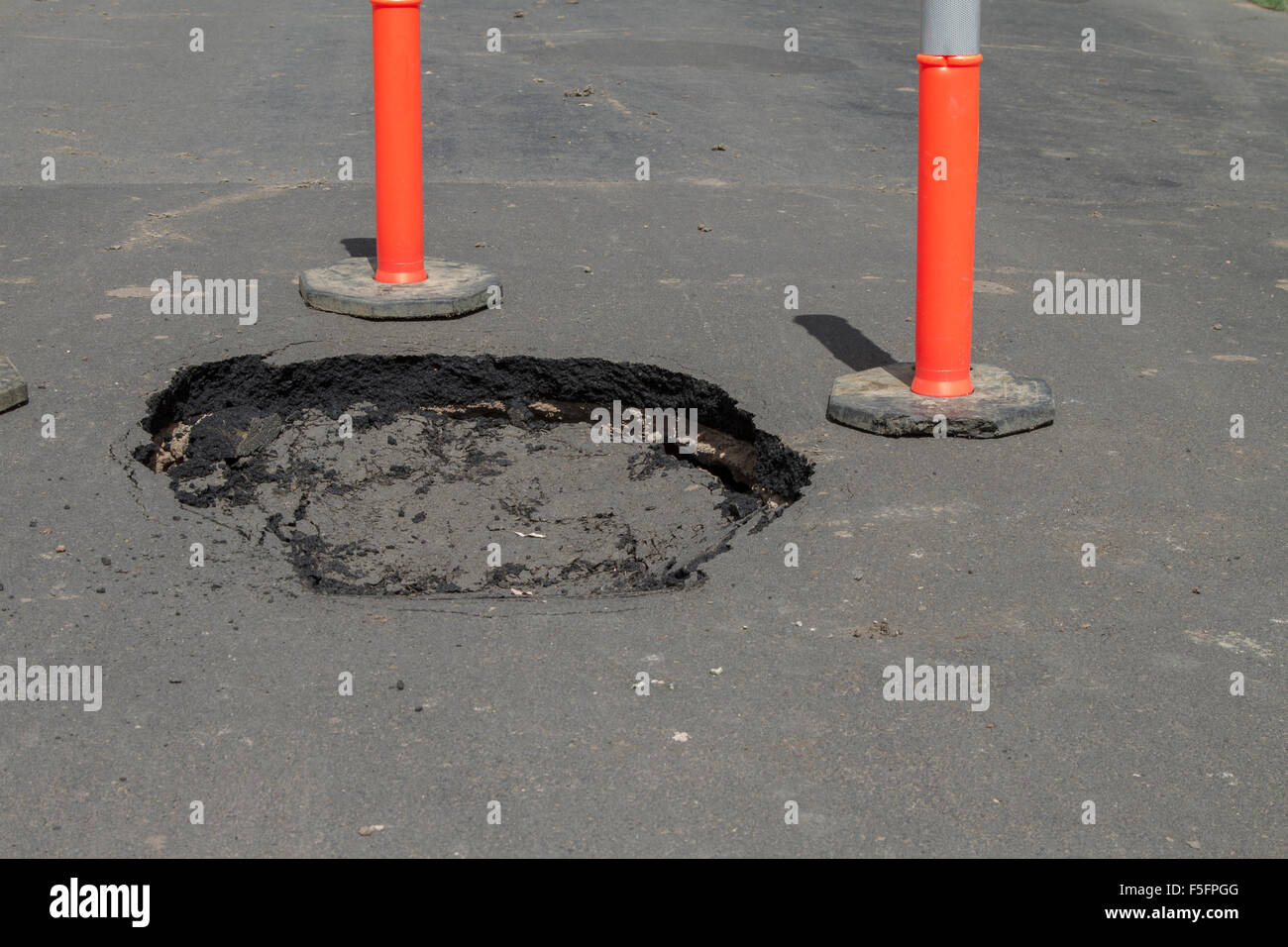 Subsidence damage hi-res stock photography and images - Alamy