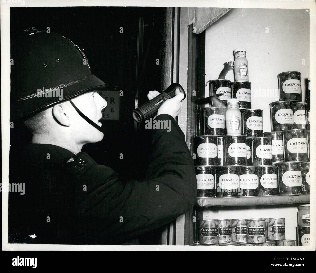 1952 - The Copper makes a real 'cop': The mouse caused such a bother ...