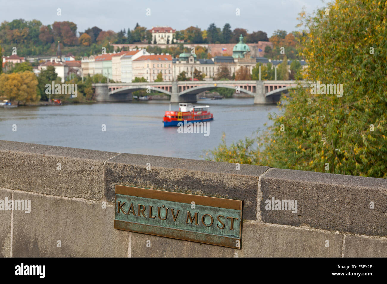 Manesuv bridge mánesuv prague czech hi-res stock photography and images ...