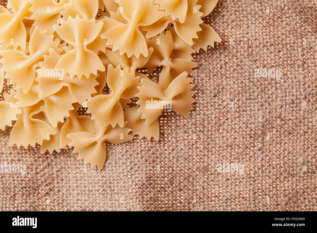 raw the pasta closeup on vintage background Stock Photo - Alamy