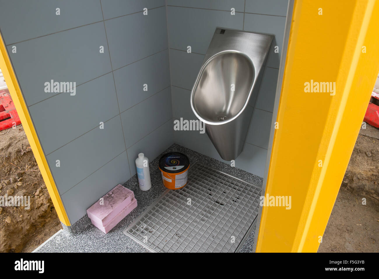 Berlin, Germany, the public urinal in Otto Park in Berlin-Moabit Stock ...