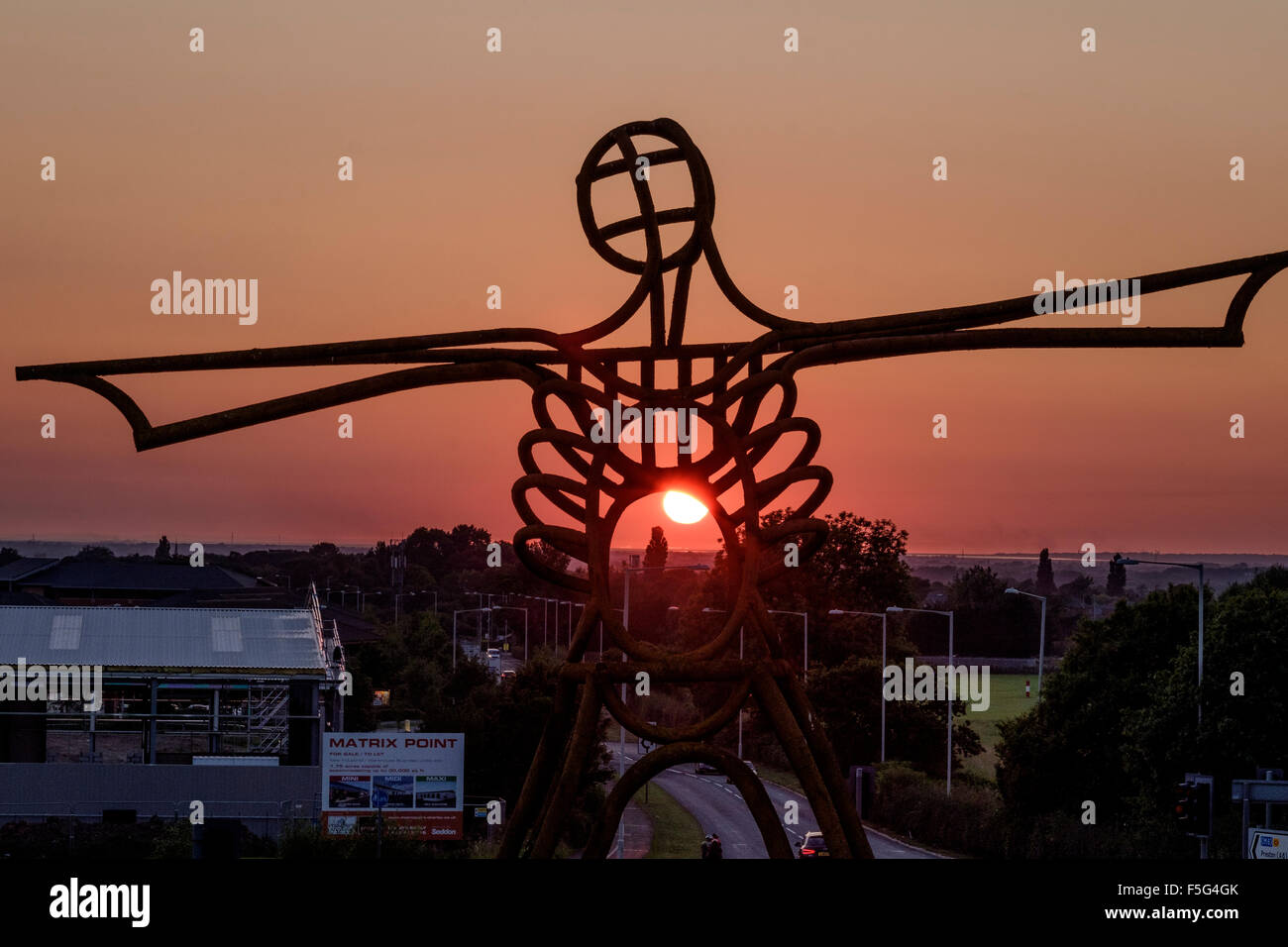 Colin Spofforth Artwork on roundabout at entrance to Buckshaw Villiage ...
