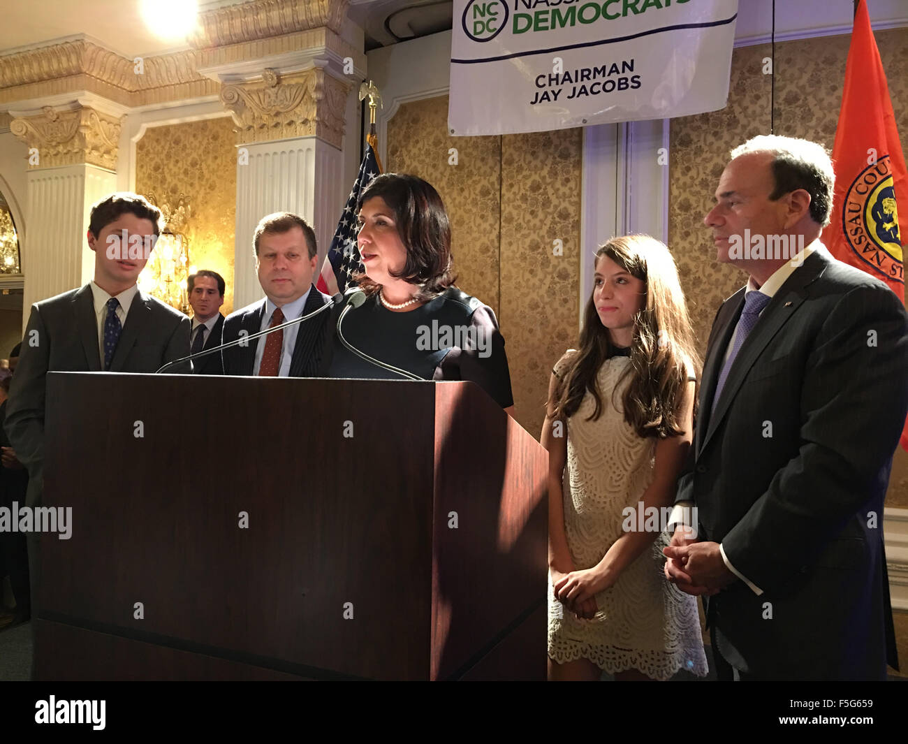 Garden City, New York, USA. 3rd November 2015. Democrat MADELINE SINGAS ...