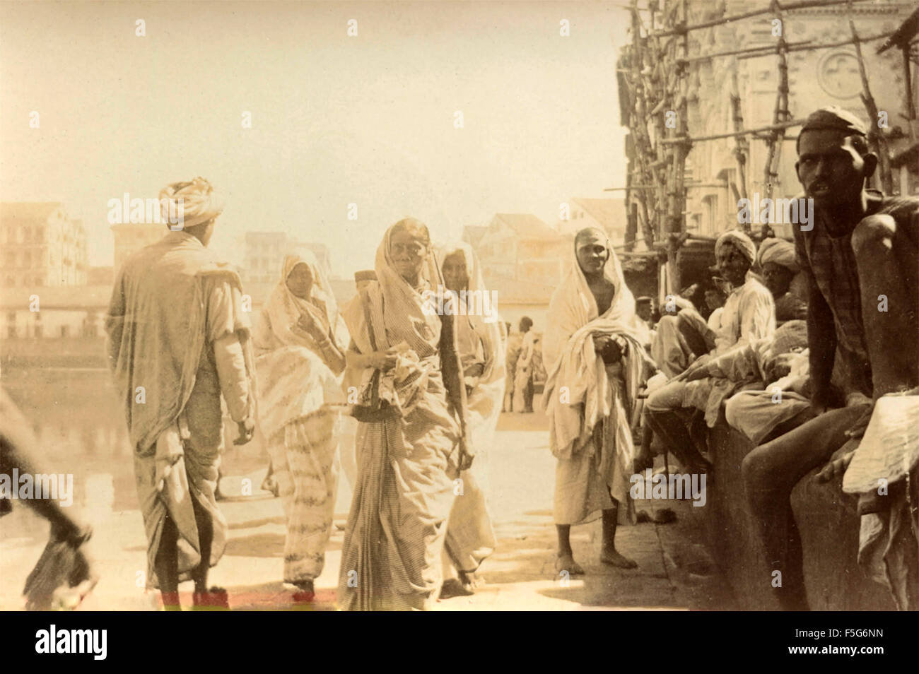 1920s women india hi-res stock photography and images - Alamy