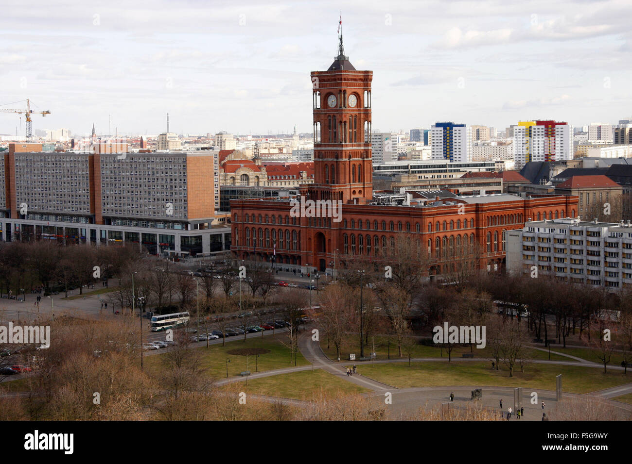 Luftbild rotes rathaus berlin hi-res stock photography and images - Alamy