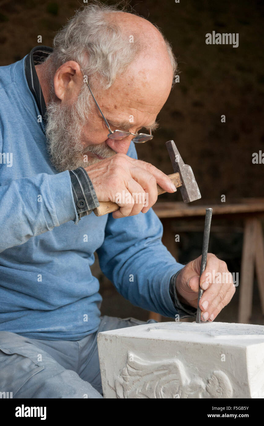 Skilled stone carving hi-res stock photography and images - Alamy