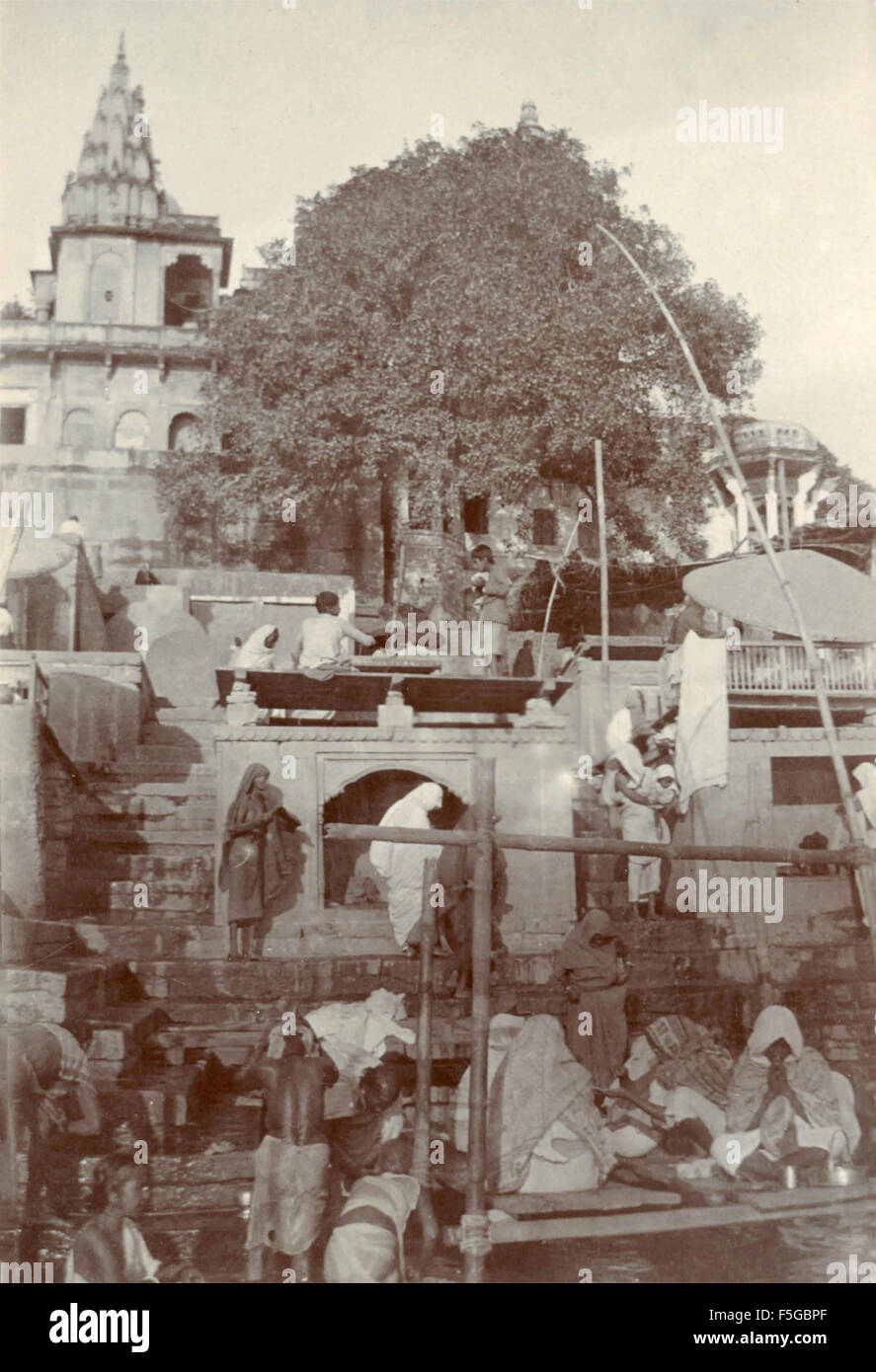 Benares 1900s hi-res stock photography and images - Alamy