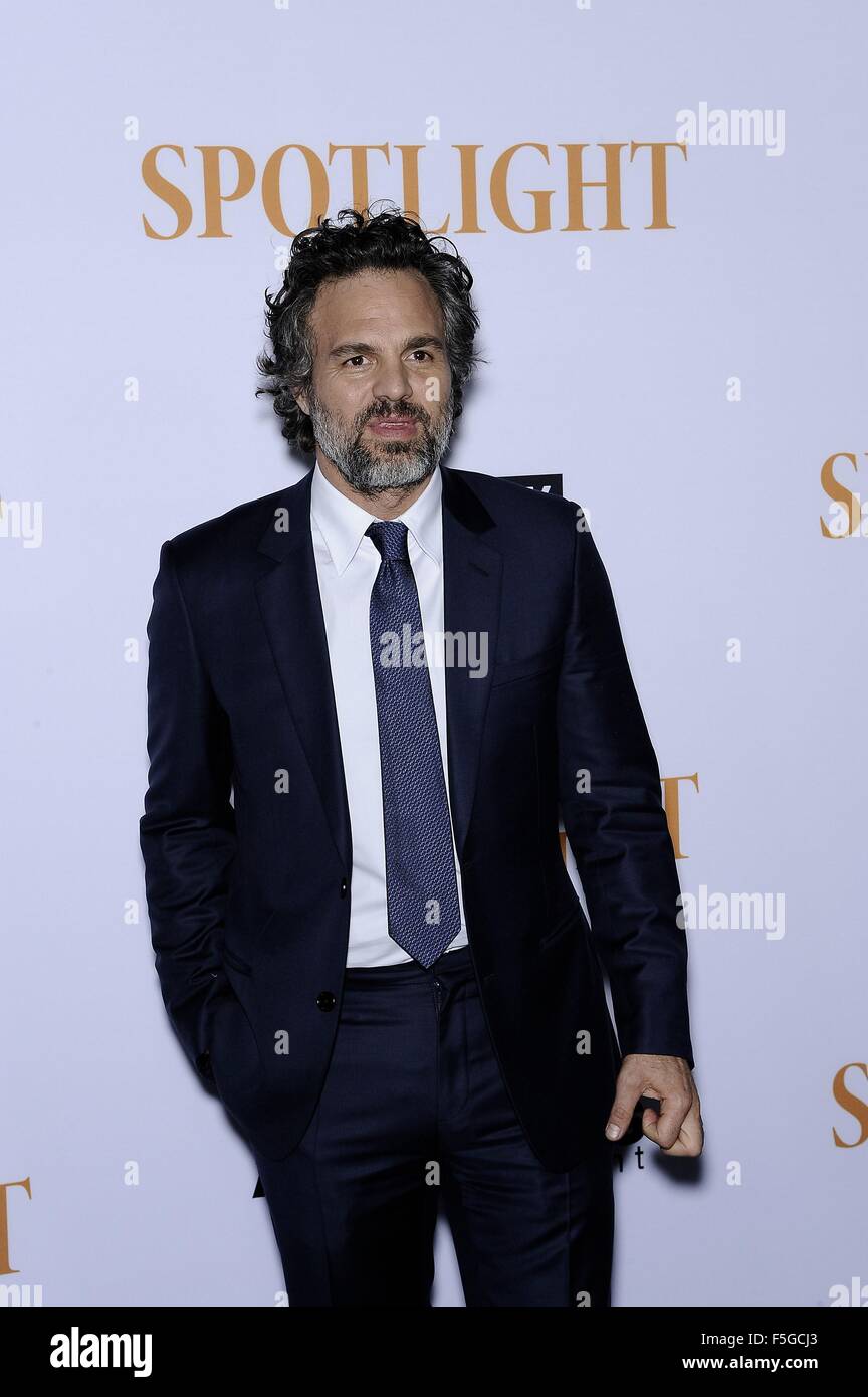 Los Angeles, CA, USA. 3rd Nov, 2015. Mark Ruffalo at arrivals for ...
