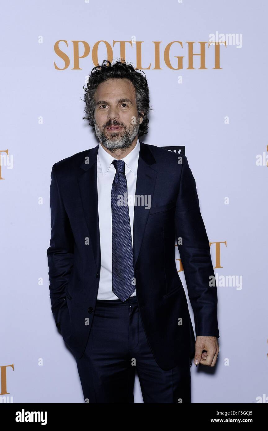 Los Angeles, CA, USA. 3rd Nov, 2015. Mark Ruffalo at arrivals for ...