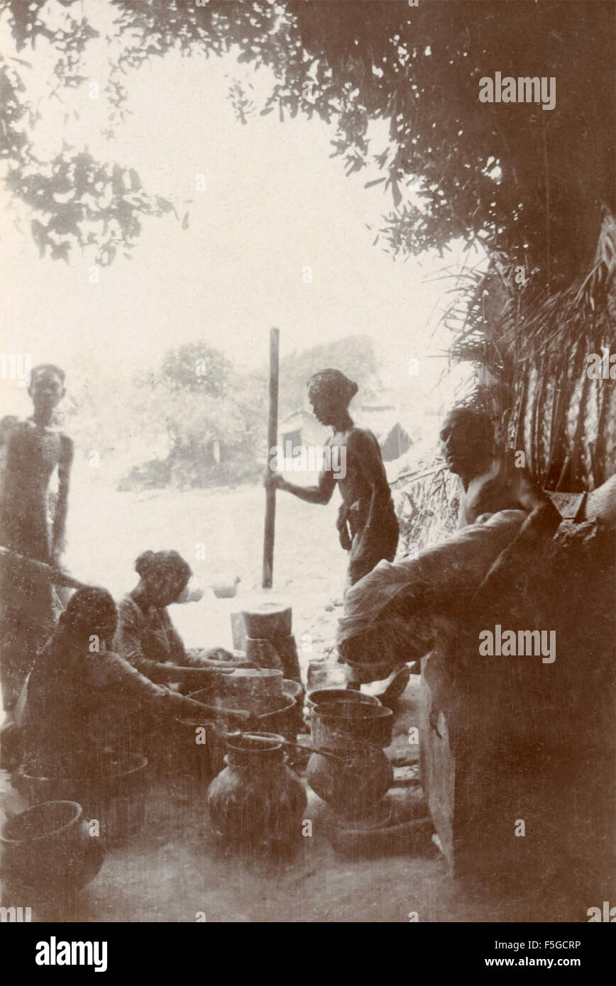 1900s food hi-res stock photography and images - Alamy