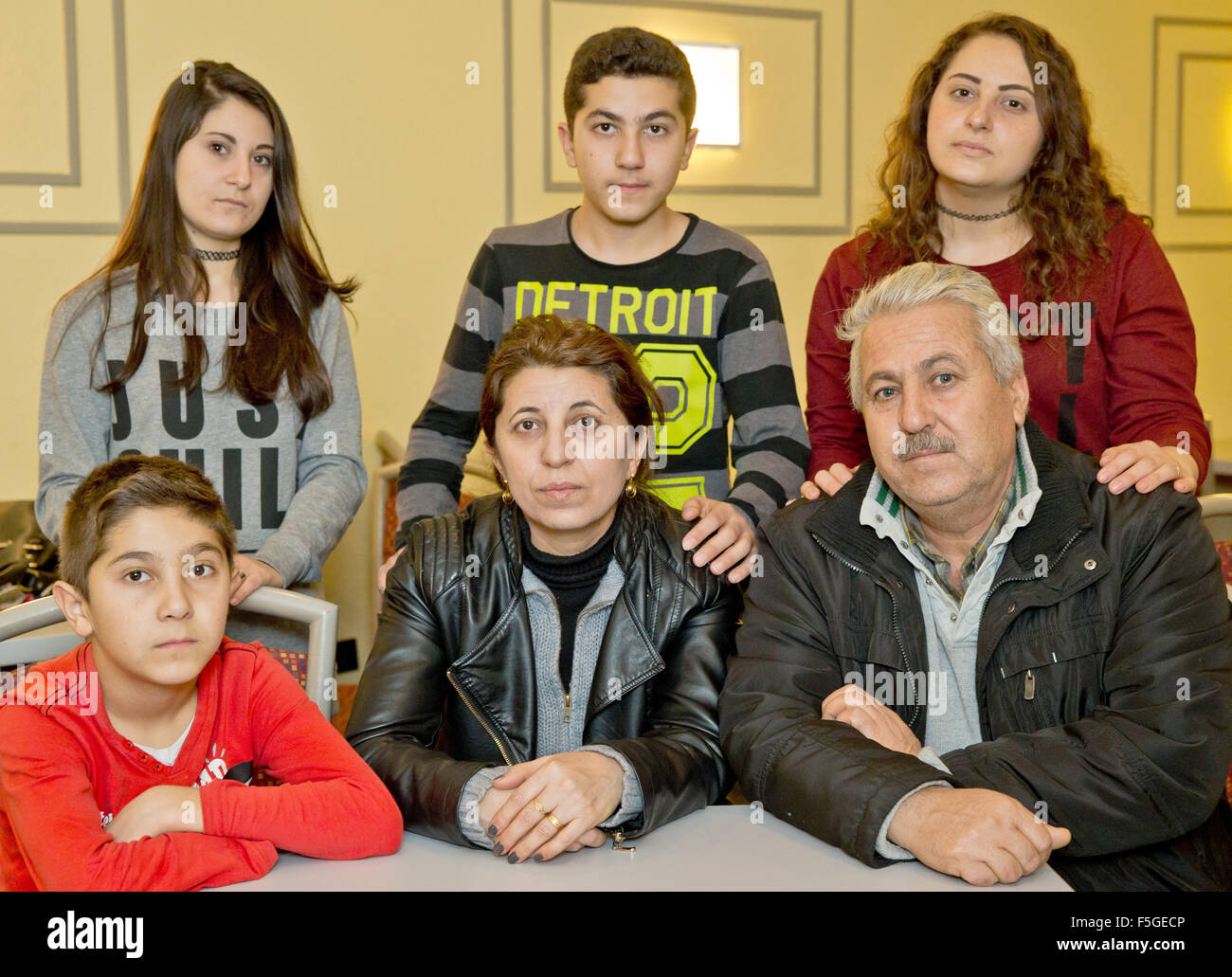 Familie with many children hi-res stock photography and images - Alamy