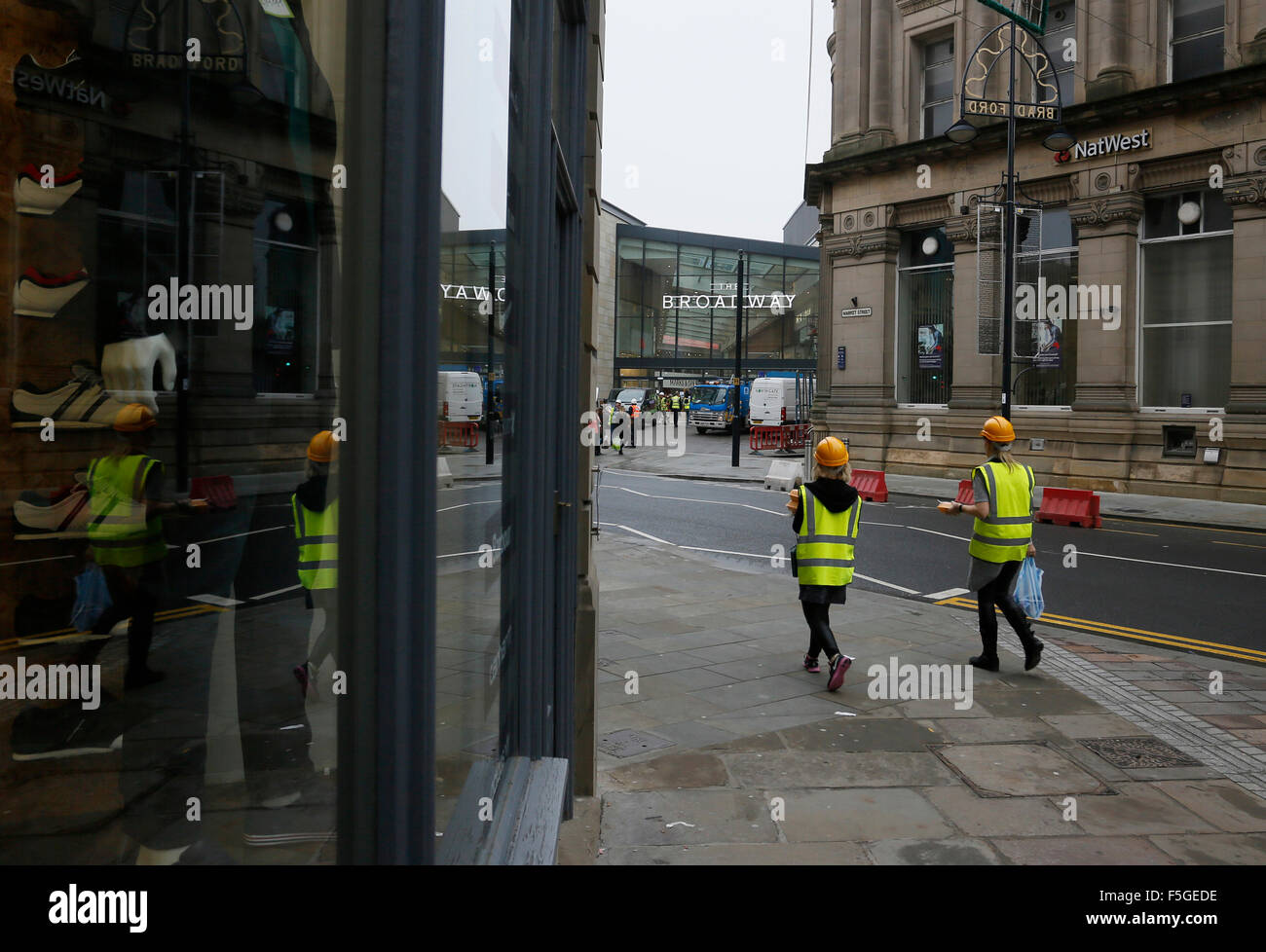Bradford, West Yorkshire, UK. 4th November, 2015. An entrance to The ...