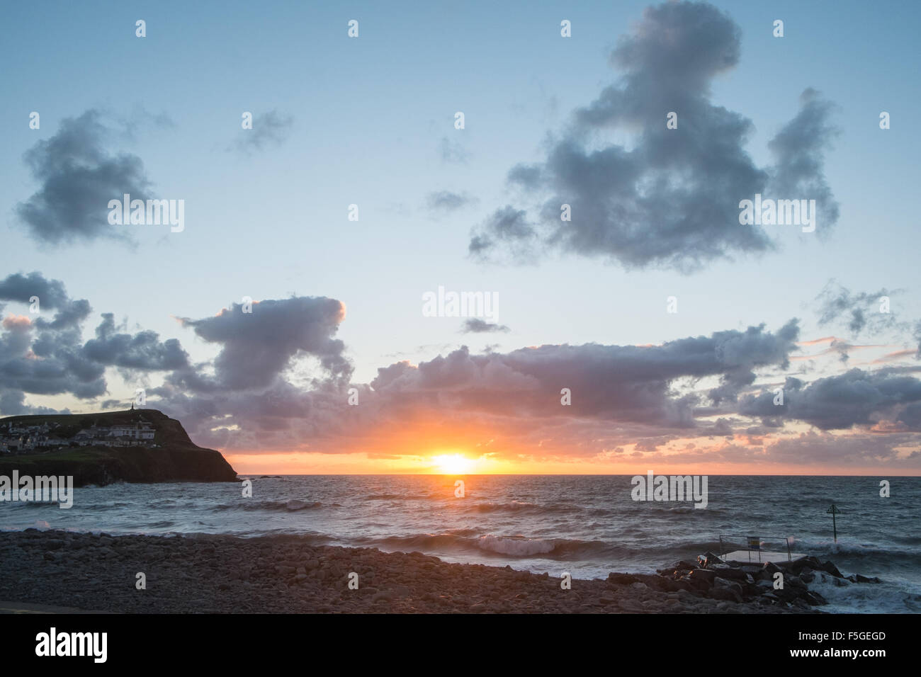 Ynyslas beach borth seaside summer hi-res stock photography and images ...