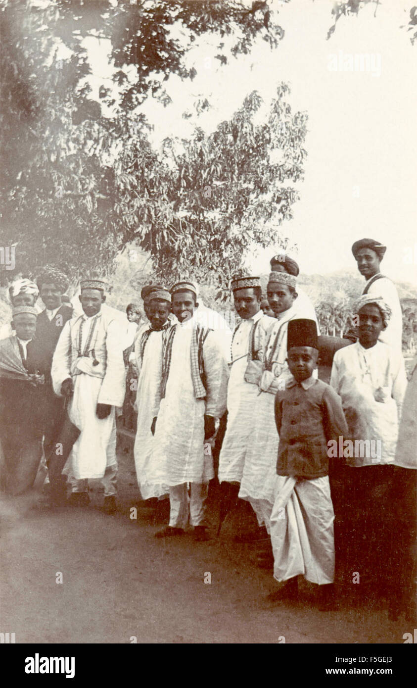 Elegant men with fez , India Stock Photo - Alamy