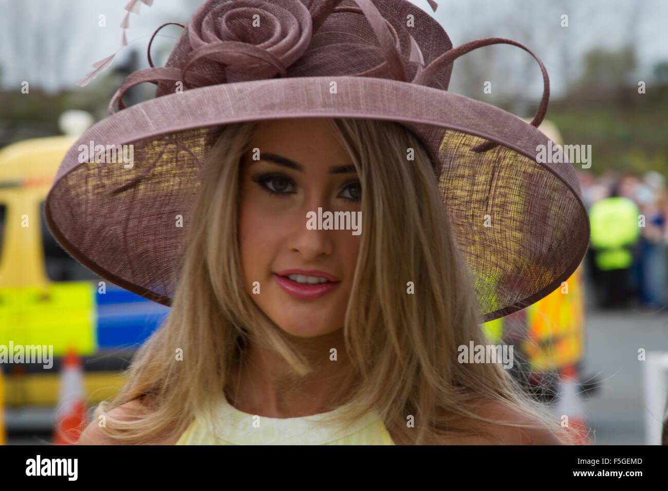 Ladies Day at Aintree Race Course Stock Photo - Alamy