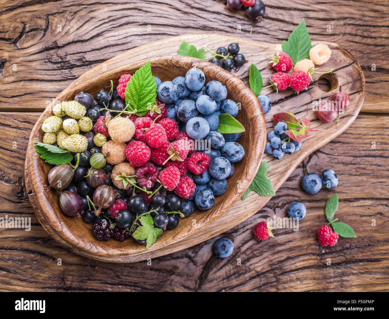 Mulberry hi-res stock photography and images - Alamy